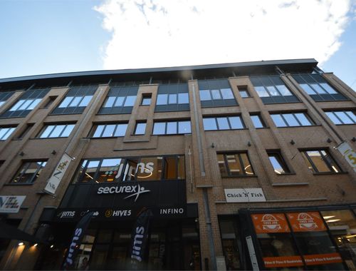 Bien professionnel à louer à Louvain-la-Neuve € 4.521 (LJ190 ...
