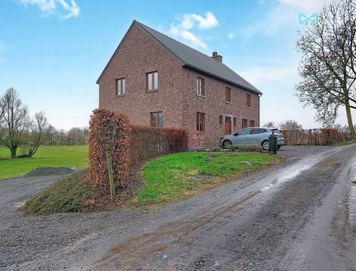 Maison à louer à Ambresin € 1.400 (LJLX5) - We Invest Hesbaye | Zimmo